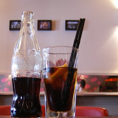 What is the pH value of a Coca-Cola drink? | globalquiz.org